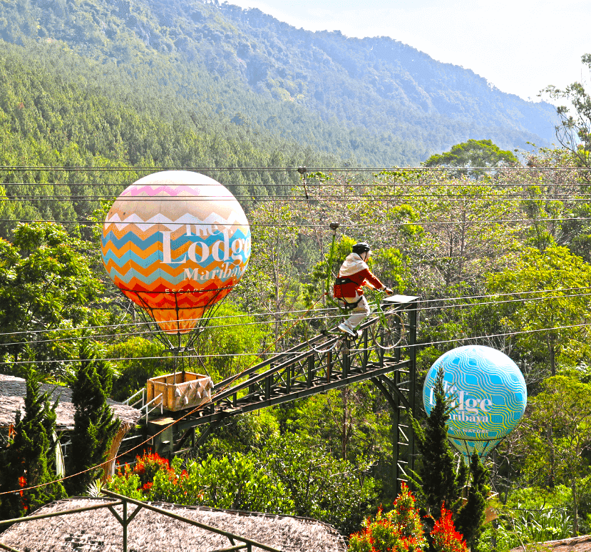 Berbasikal di Atas Awan di Bandung